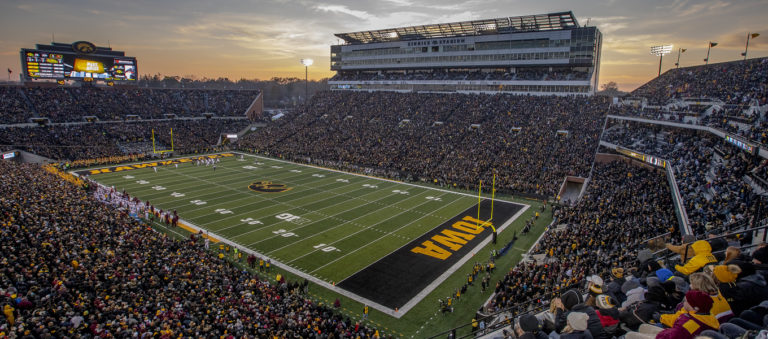 University of Iowa - Kinnick Stadium North End Zone Replacement - HNTB