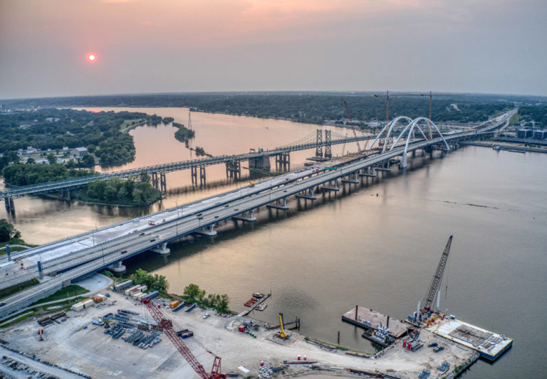 I-74 Mississippi River Bridge CE&I Program - HNTB