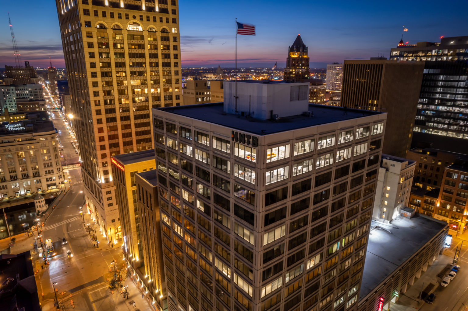HNTB’s Milwaukee office named best place to work for third consecutive ...