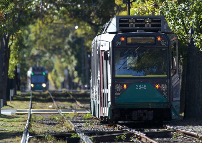 MBTA Green Line Extension - HNTB