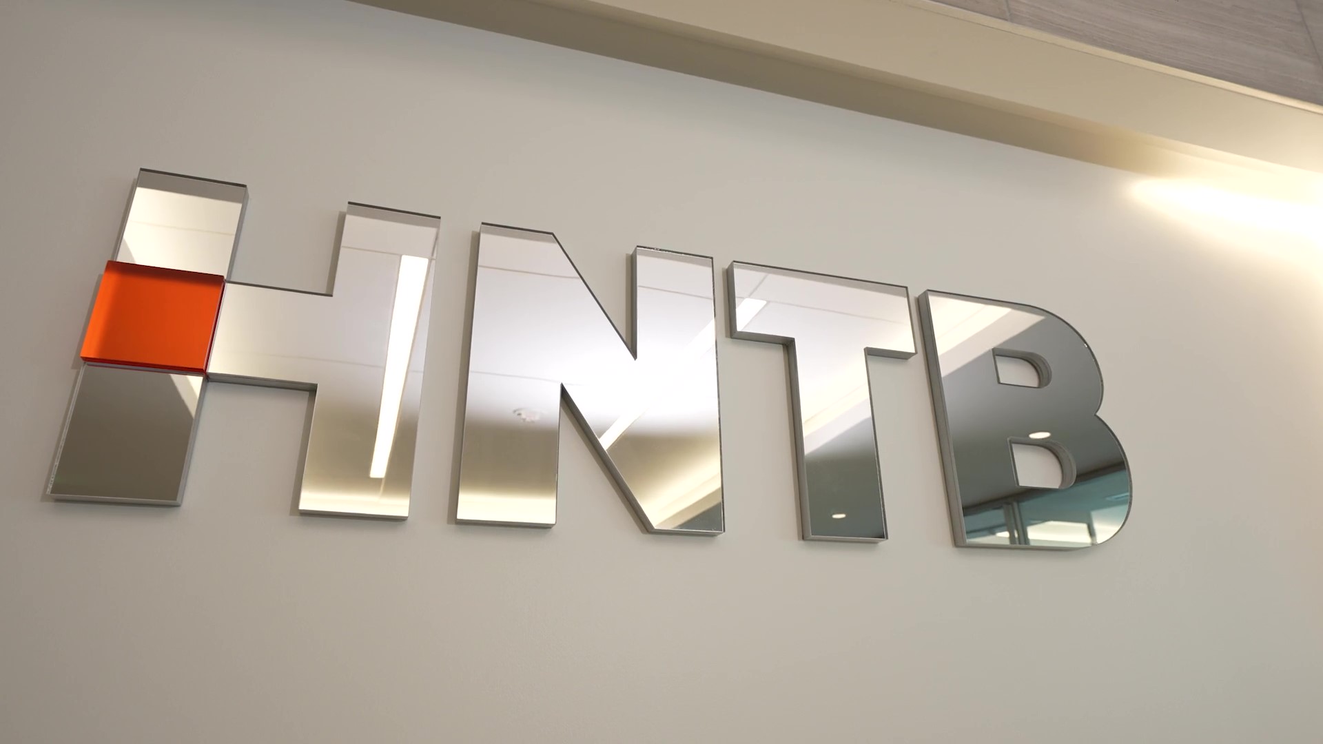 HNTB further extends its footprint in Michigan with new office in Allen ...