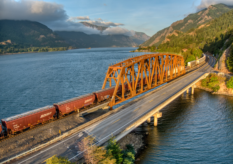 BNSF Bridge 66.4 over Little White Salmon River - HNTB