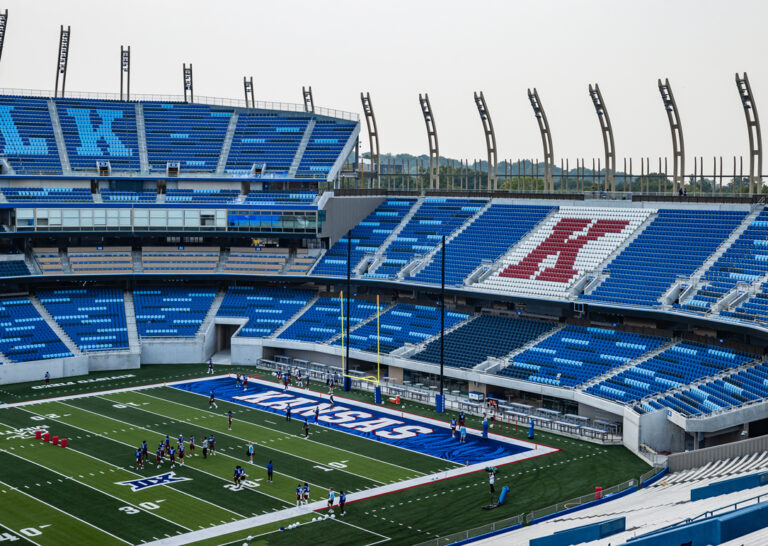 Gateway District & David Booth Kansas Memorial Stadium - HNTB