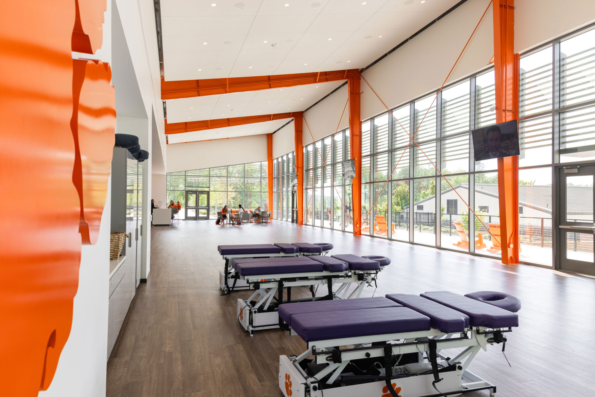 Women's Sports Expansion - HNTB