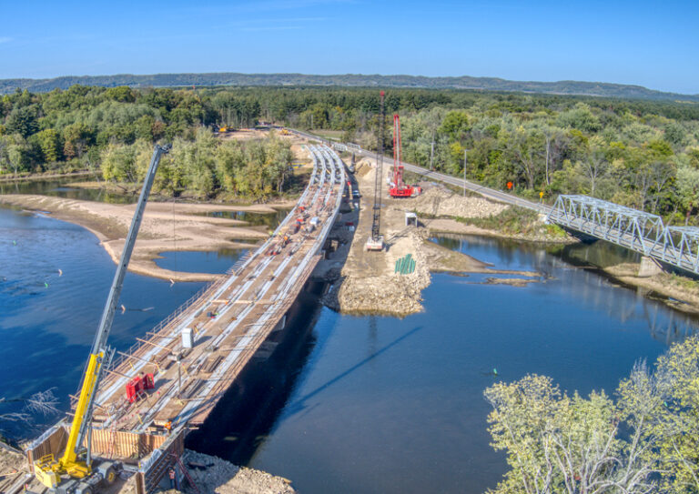 WIS 130 Lone Rock Wisconsin River Bridges - HNTB