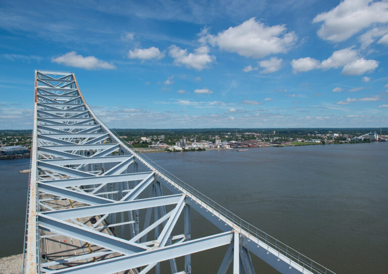 Commodore Barry Bridge Biennial Inspection - HNTB