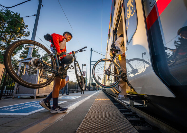 Caltrain Electrification - HNTB