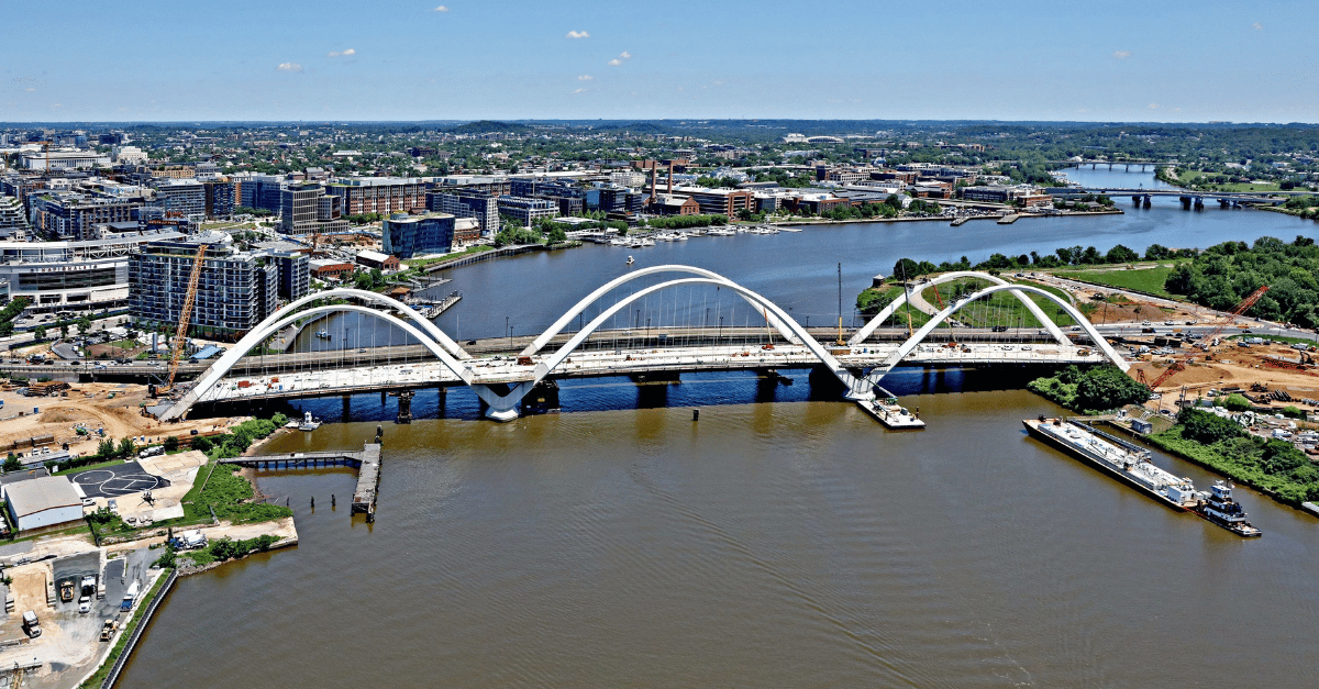 Creating an environmental plan to successfully deliver bridge infrastructure - HNTB