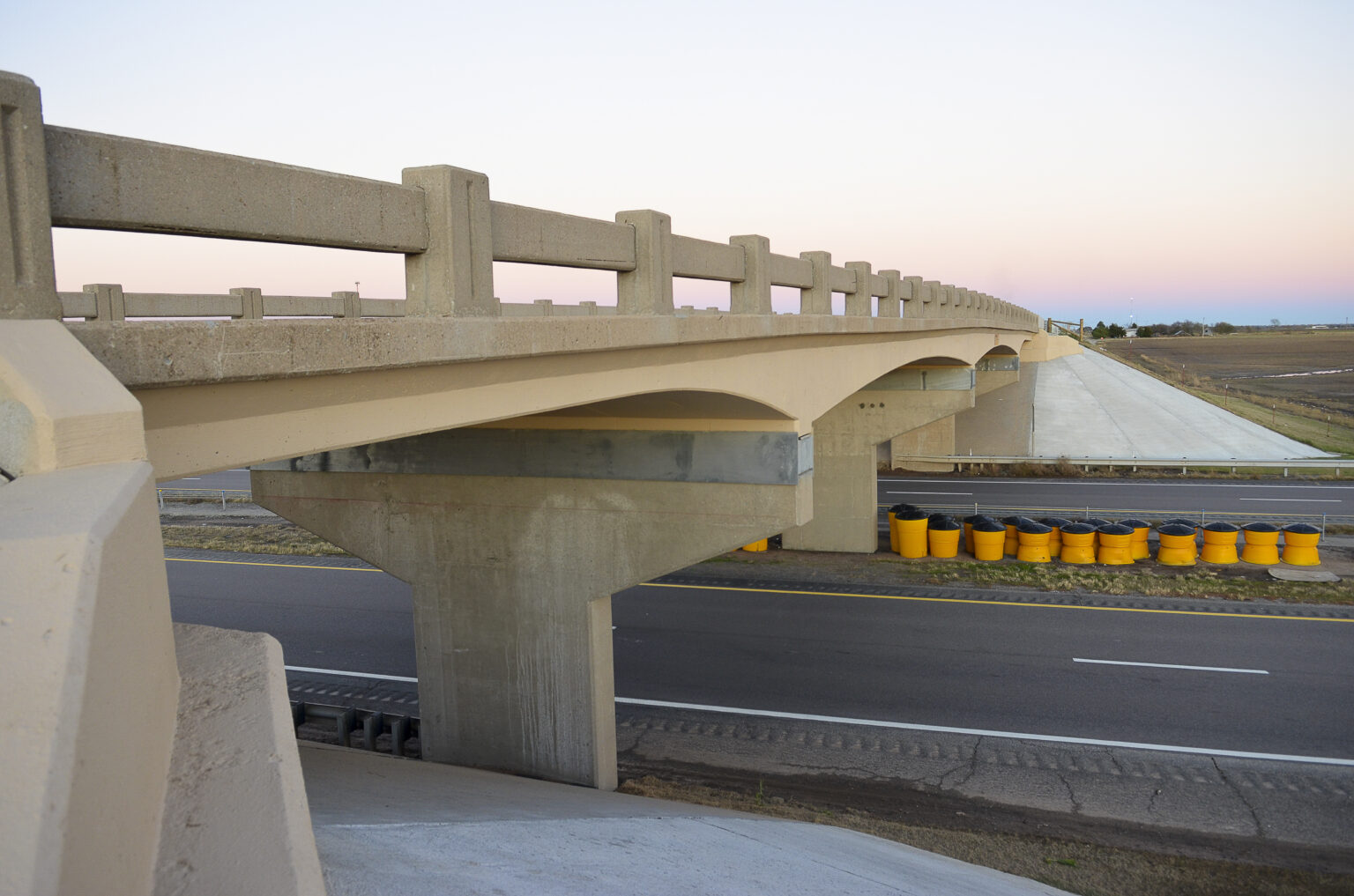 HNTB wins ACEC Oklahoma Grand Conceptor Award for I-35 Haunched Slab ...